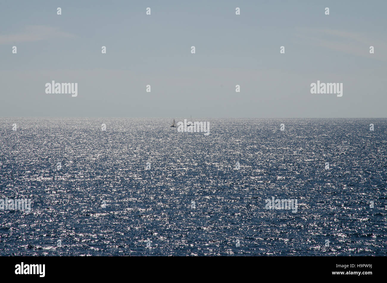 shining blue sea horizon and blue sky Stock Photo - Alamy