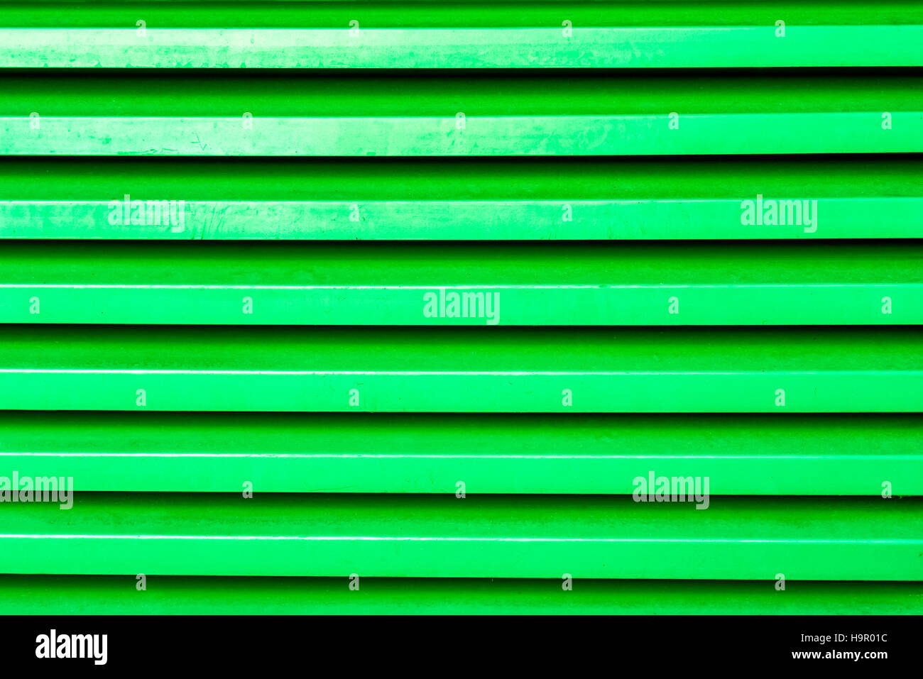 Green metal surface hi-res stock photography and images - Alamy