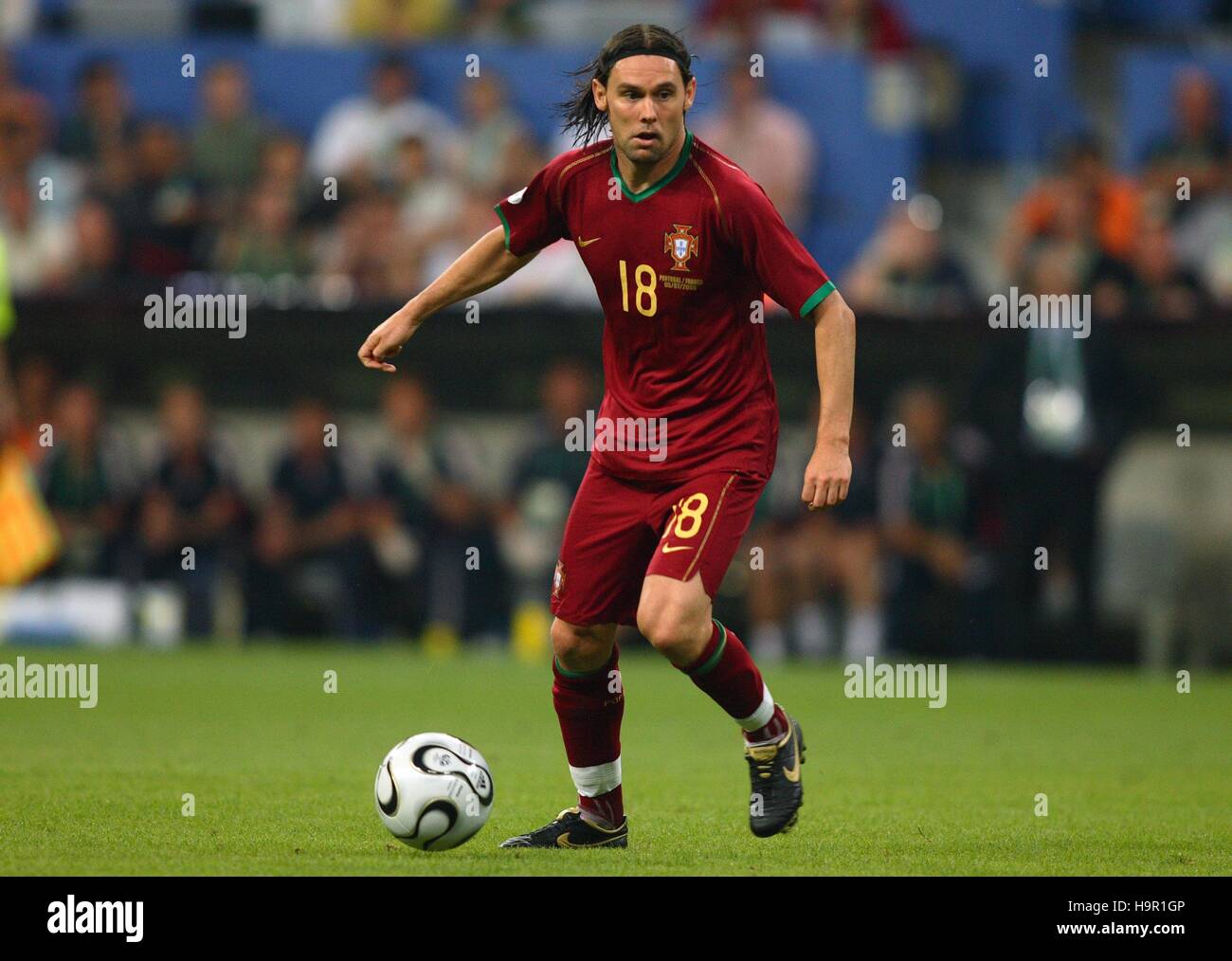 Nuno maniche hi-res stock photography and images - Alamy