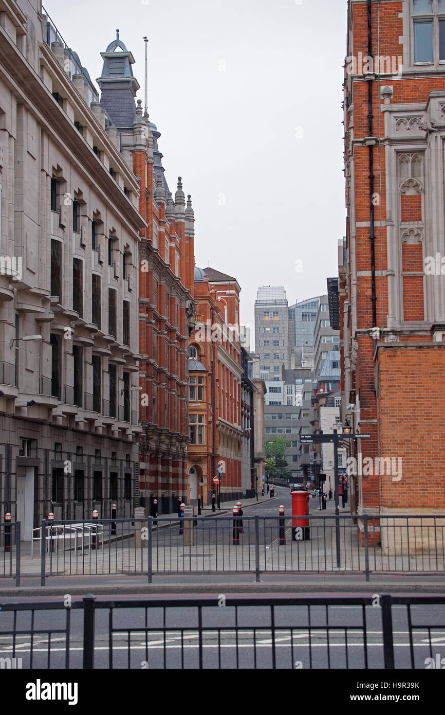 Street in the city center of London in UK Stock Photo - Alamy