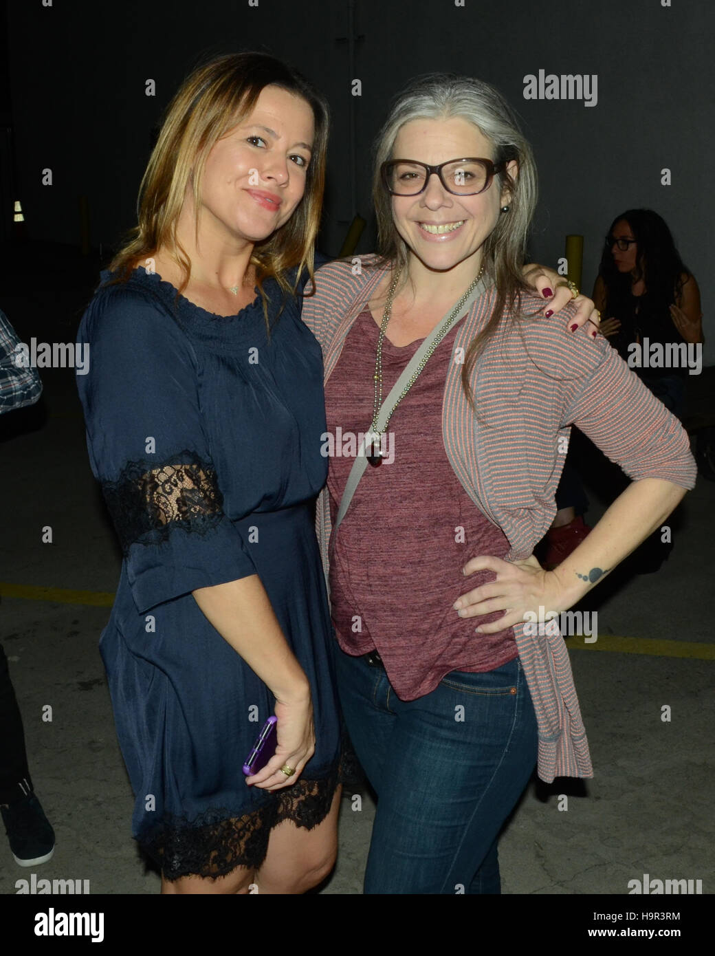 Jen DiSisto and Shana Nys Dambrot at the Hindsight Is 30/40 Group Photo ...