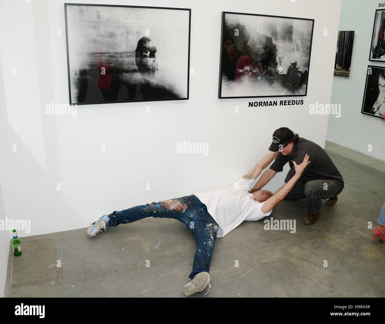 Danny Minnick and John Papsidera at the Hindsight Is 30/40 Group Photo ...