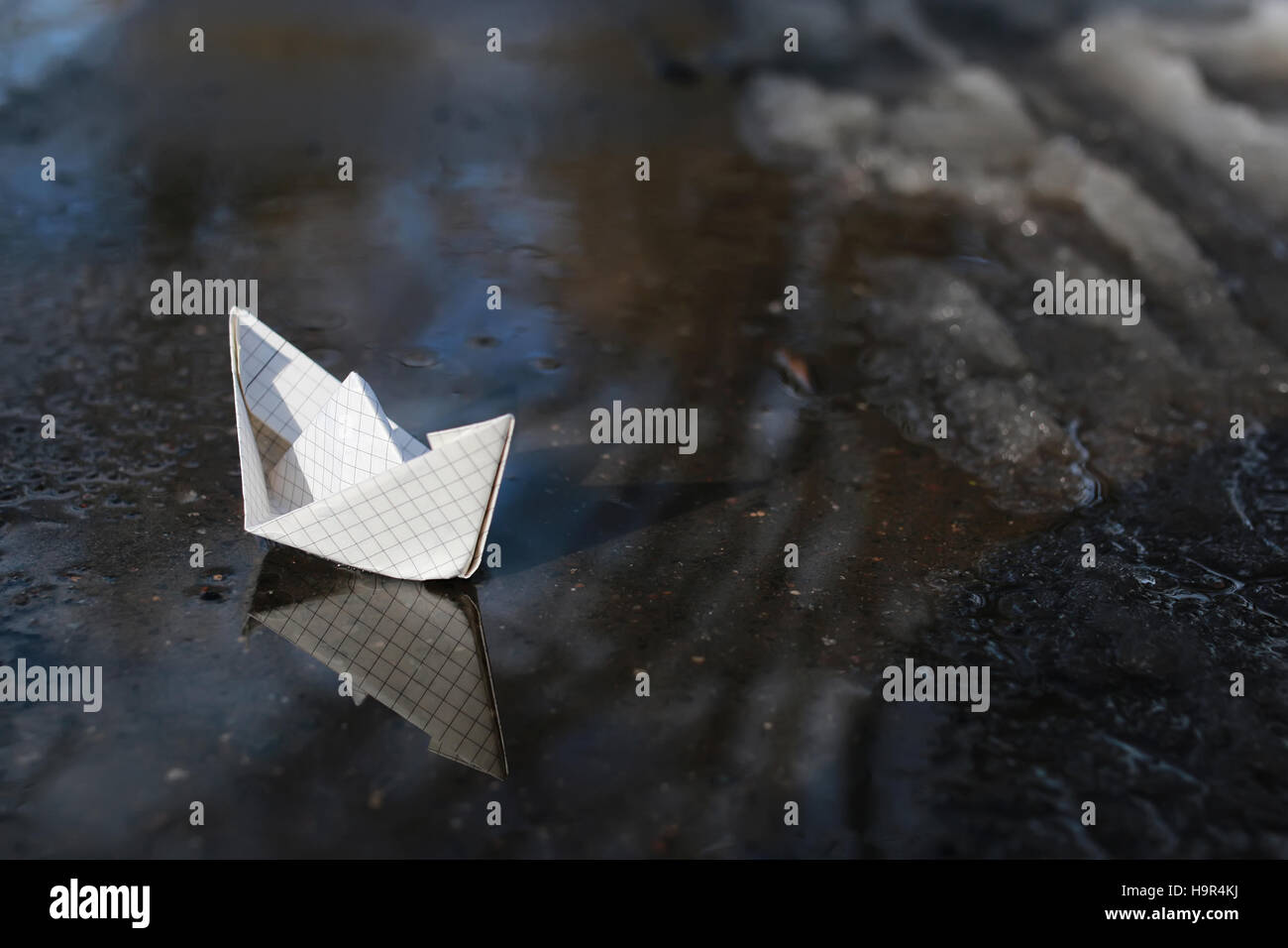 paper boat in a pool Stock Photo - Alamy