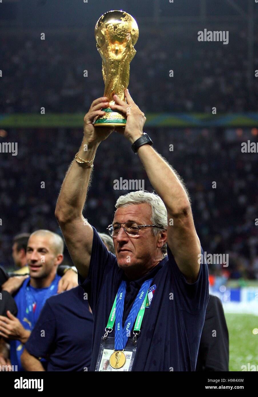MARCELLO LIPPI LIFTS WORLD CUP ITALY V FRANCE OLYMPIC STADIUM BERLIN ...
