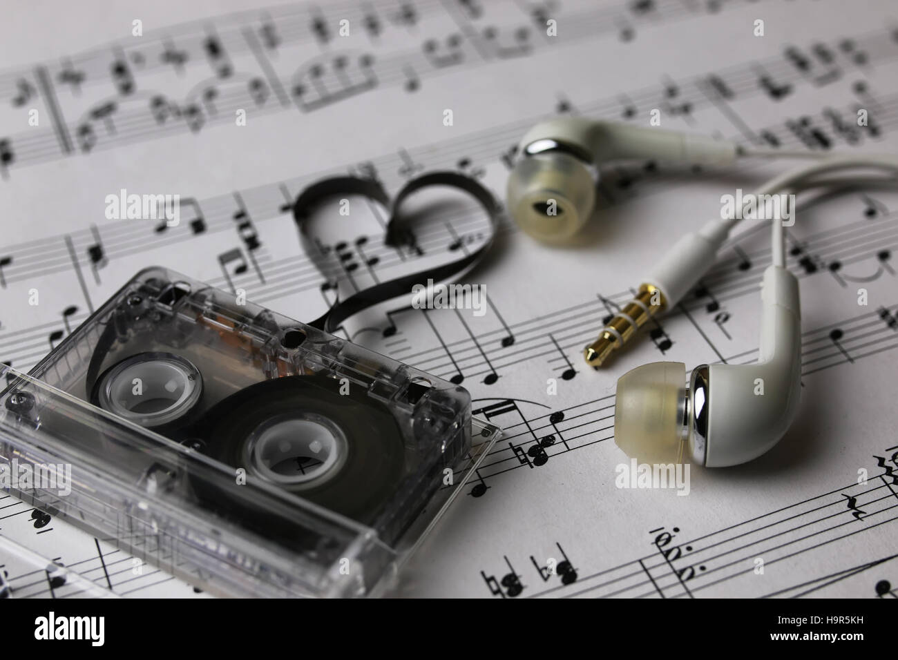 notes background and headphones Stock Photo - Alamy