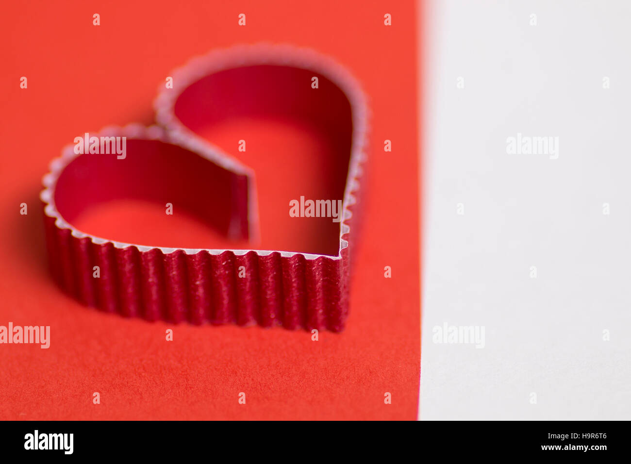 heart shape text happy retro Stock Photo - Alamy