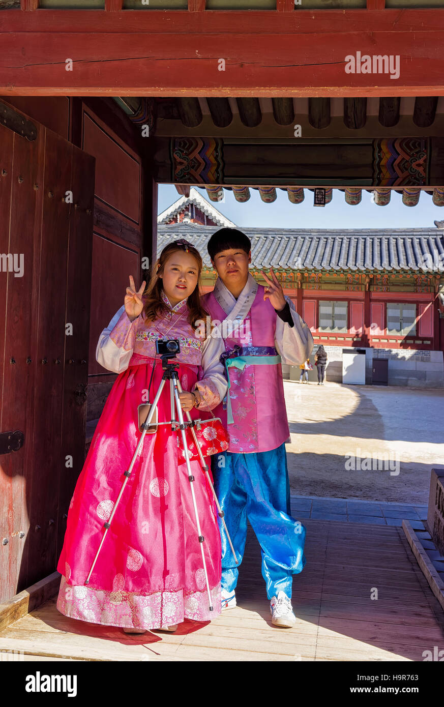 Seoul, South Korea - March 11, 2016: Young people in traditional Korean ...