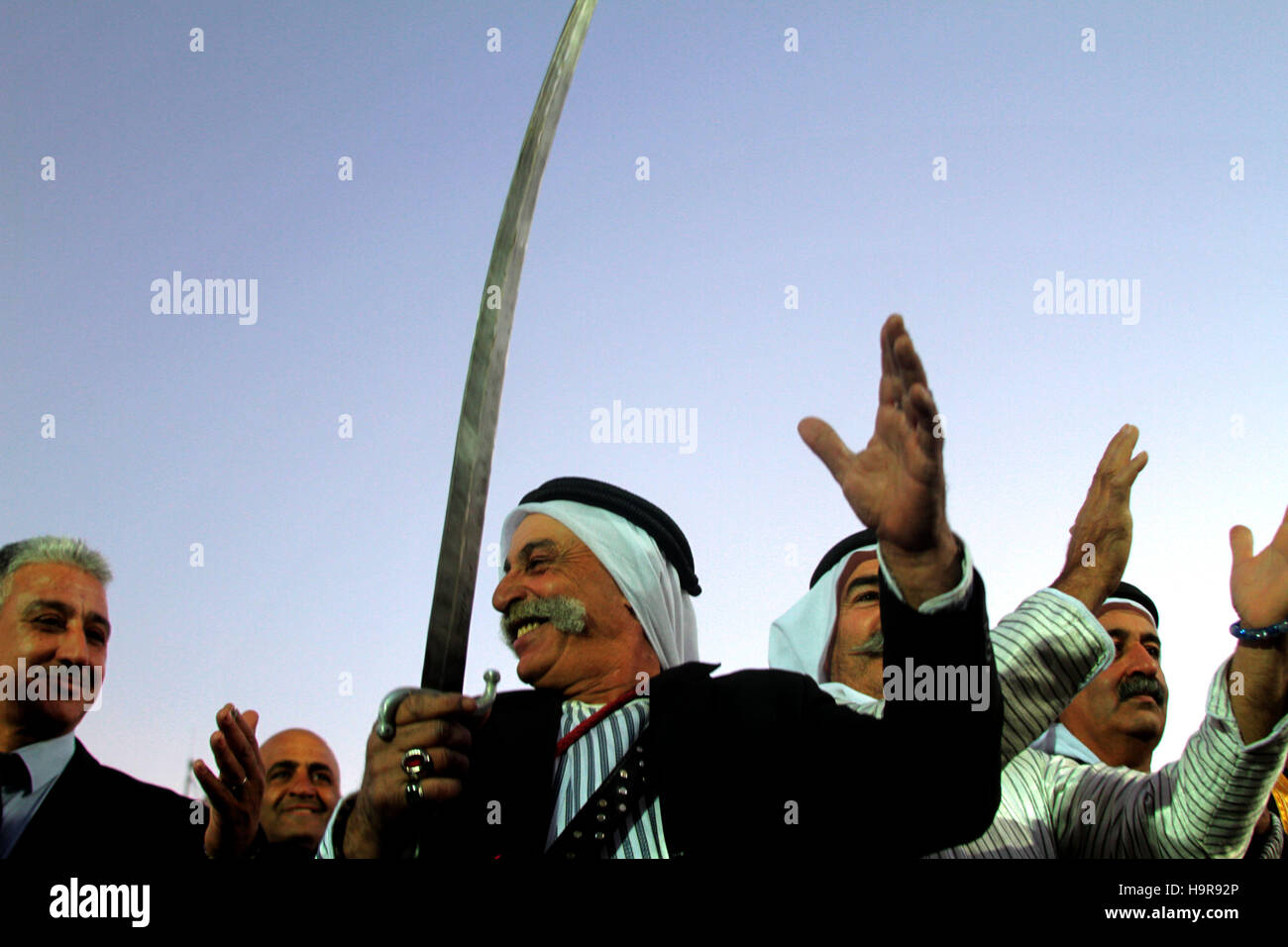 Jenin, West Baank, Palestine. 24th Nov, 2016. Palestinian members of ...