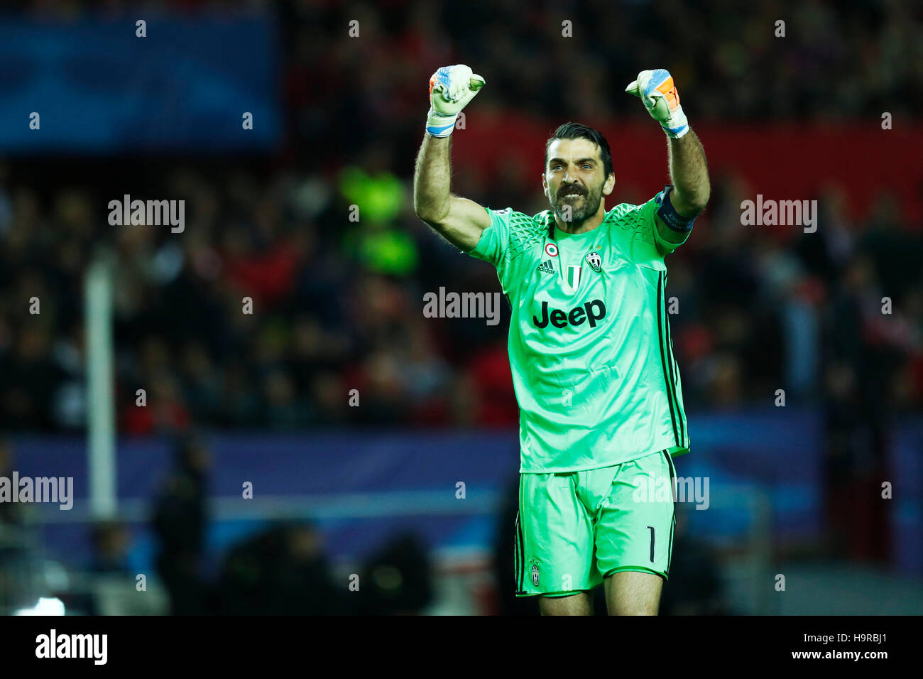 Seville, Spain. © D. 22nd Nov, 2016. Gianluigi Buffon (Juventus ...