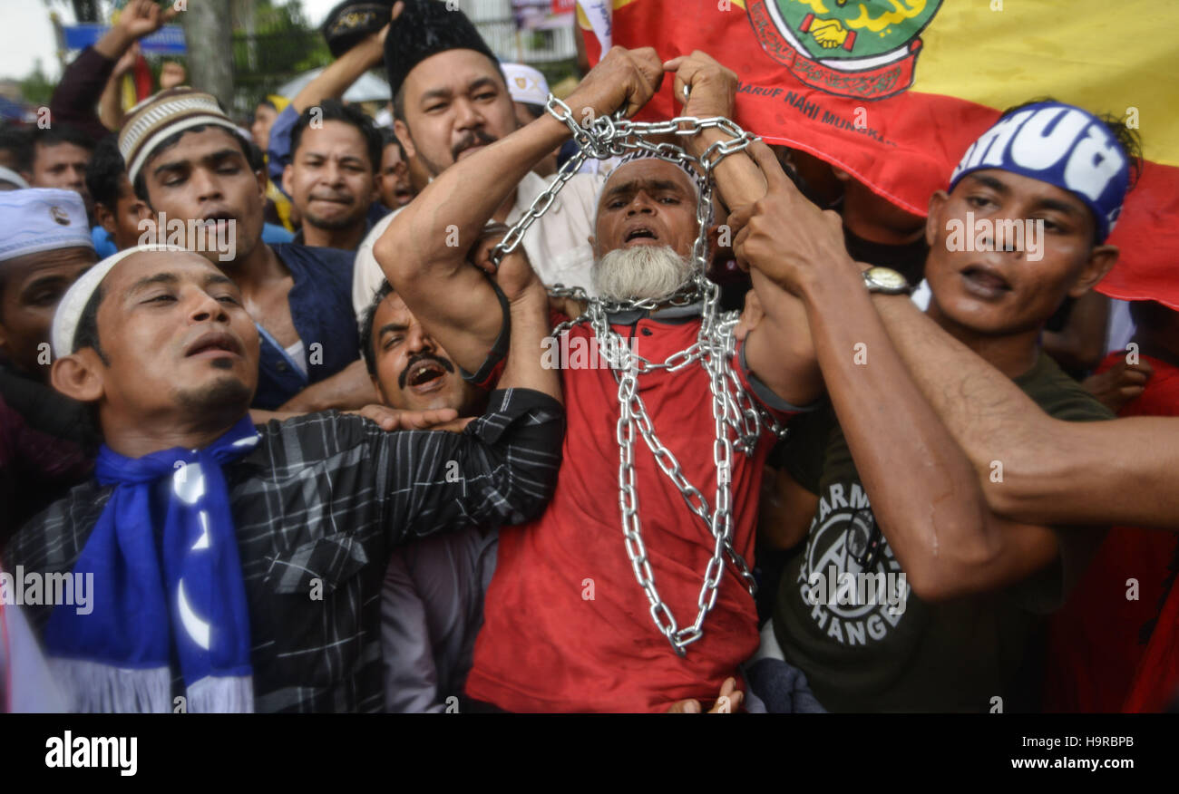 Kuala Lumpur, Kuala Lumpur, Malaysia. 25th Nov, 2016. An ethnic ...