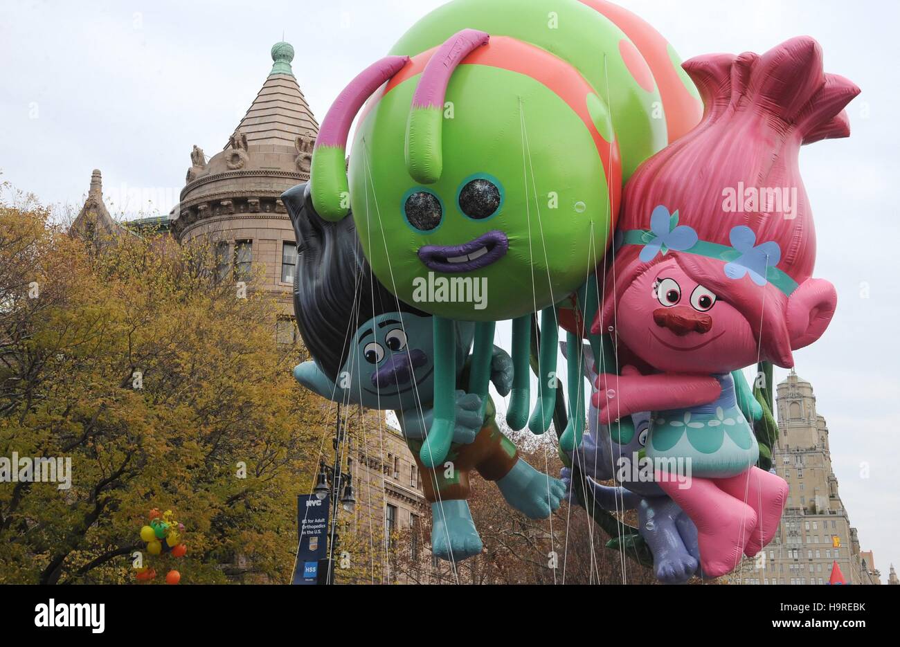 Trolls 2016 hi-res stock photography and images - Alamy