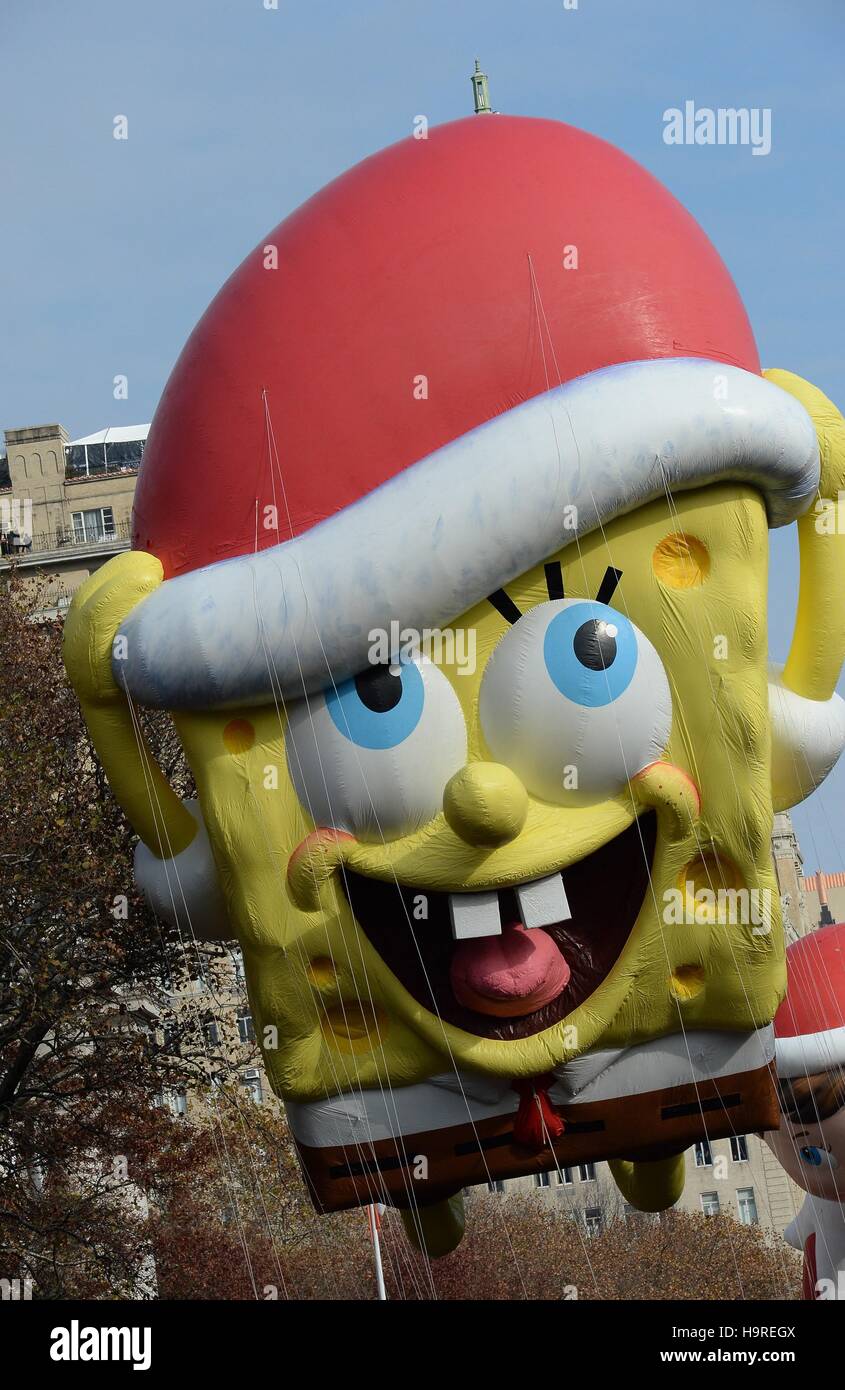 New York, NY, USA. 24th Nov, 2016. SpongeBob SquarePants, balloon in ...