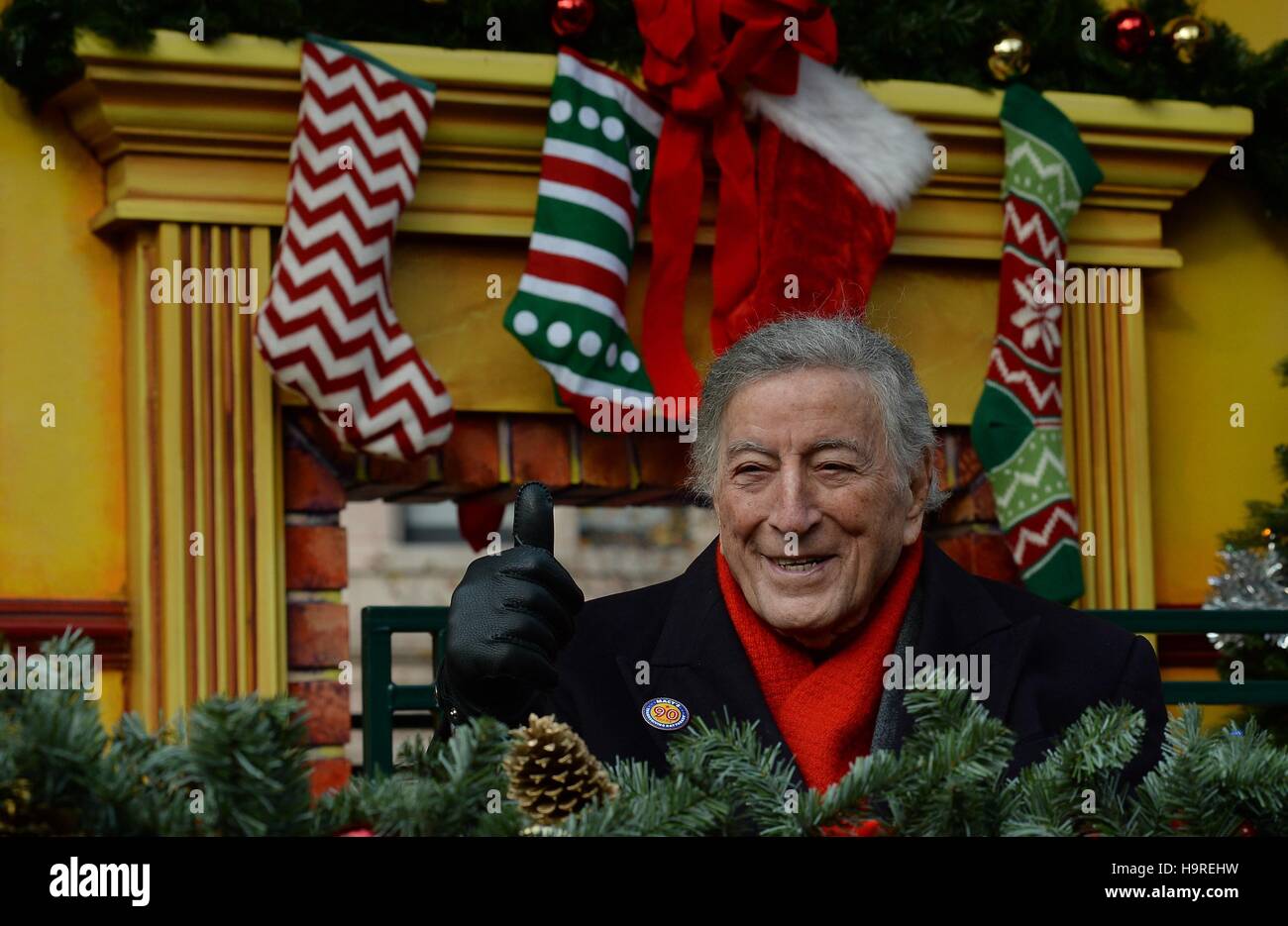New York, NY, USA. 24th Nov, 2016. Tony Bennett in attendance for Macy ...
