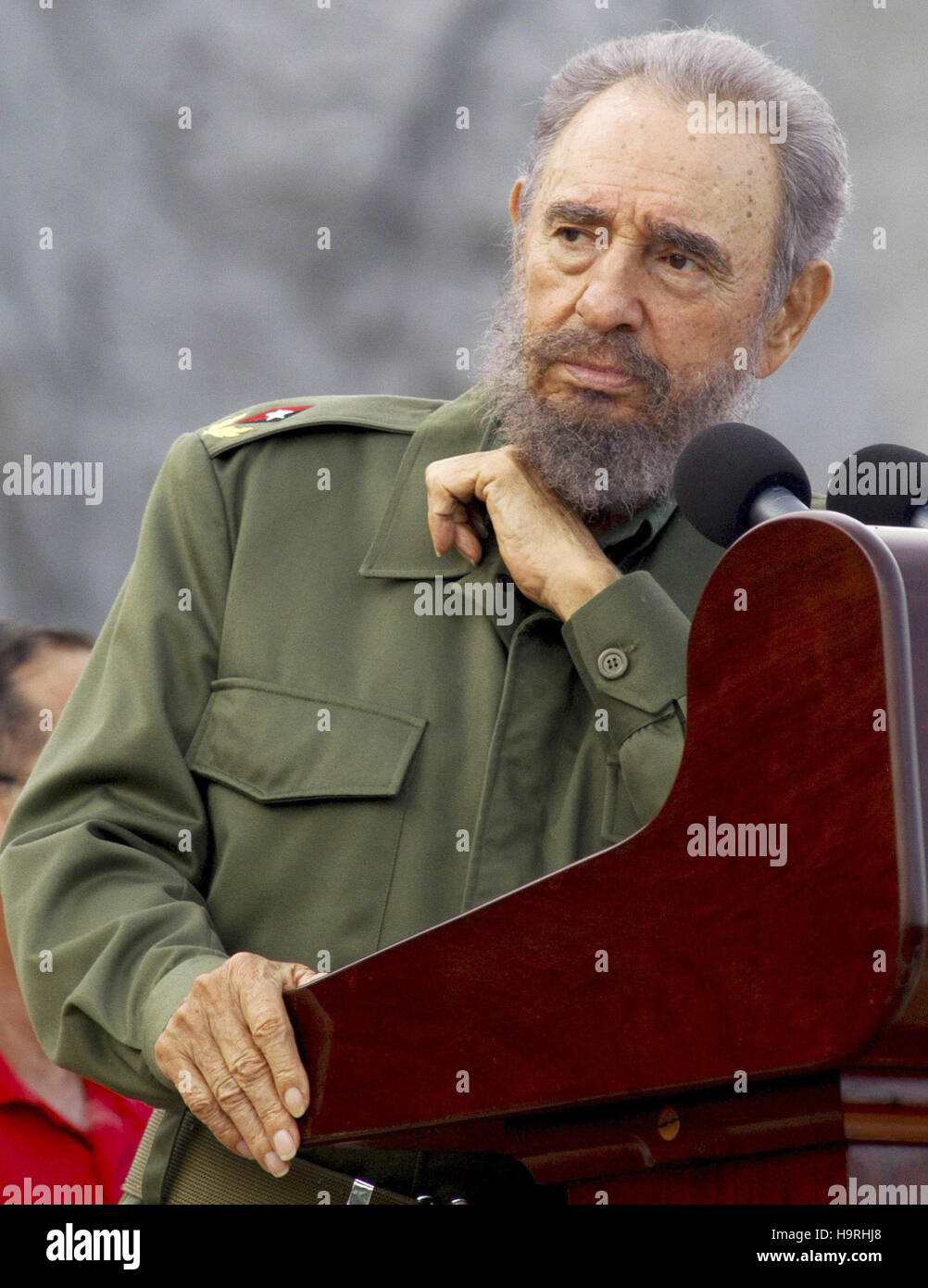 (FILE) A picture dated July 26, 2006 shows Cuban revolutionary leader ...