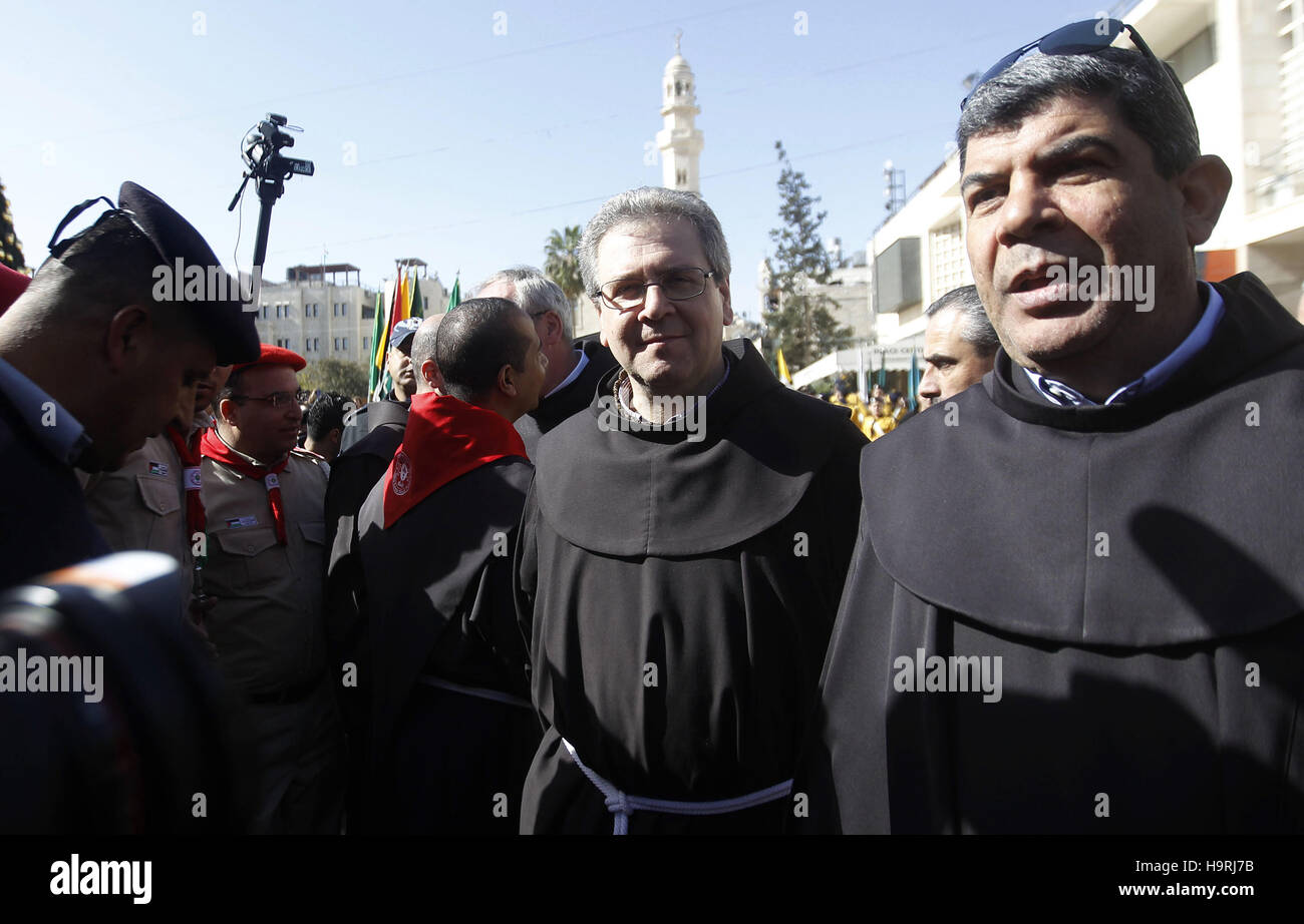 Hebron, West Bank, Palestinian Territory. 26th Nov, 2016. Custodian of ...