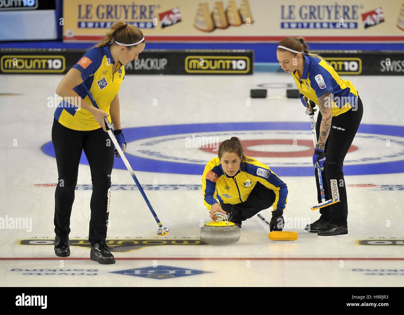 Glasgow, Scotland, UK. 26th November, 2016. Anna Hasselborg (Sweden ...