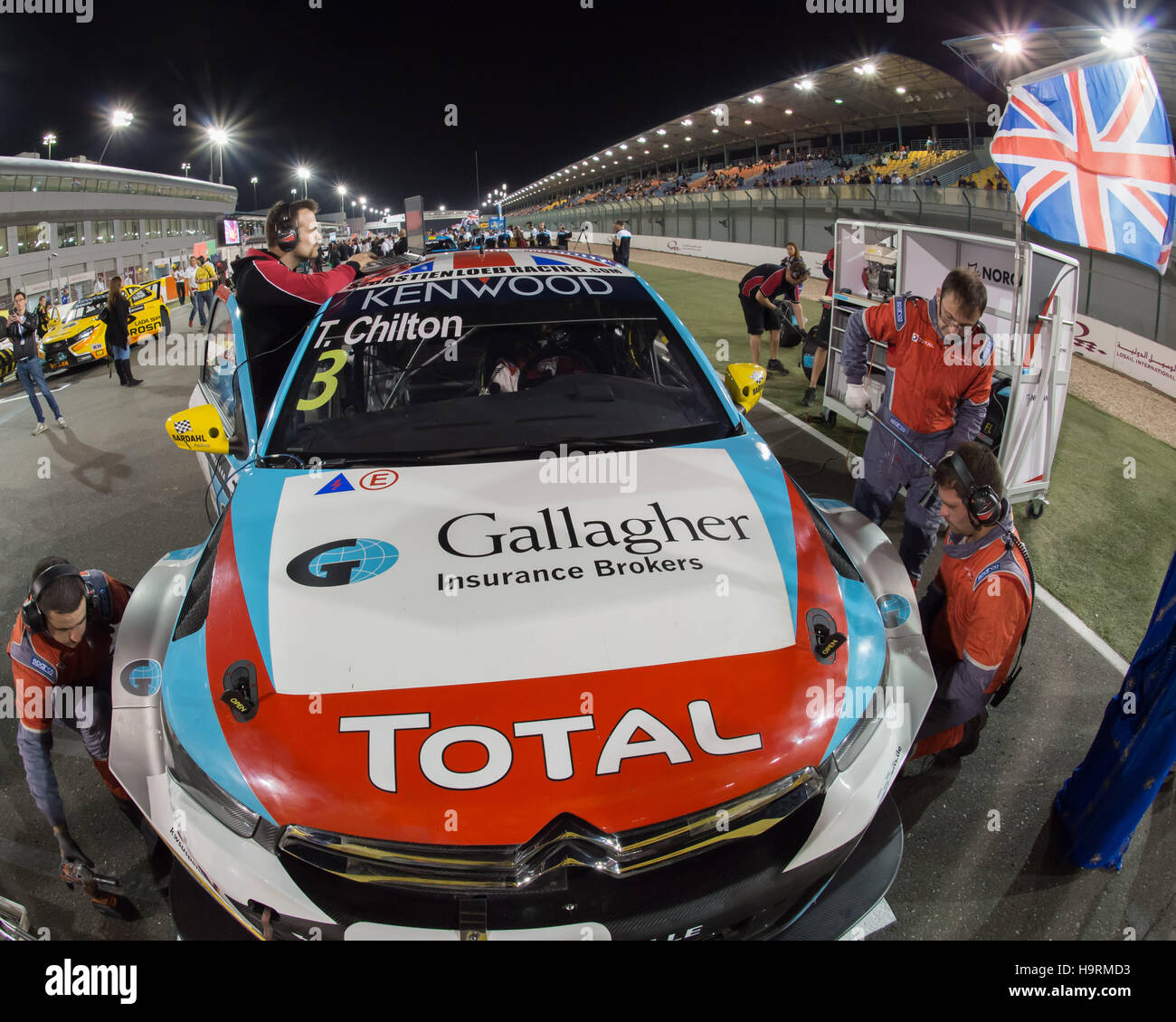 Losail International Circuit, 25th Nov 2016. Tom Chilton in his Citreon ...