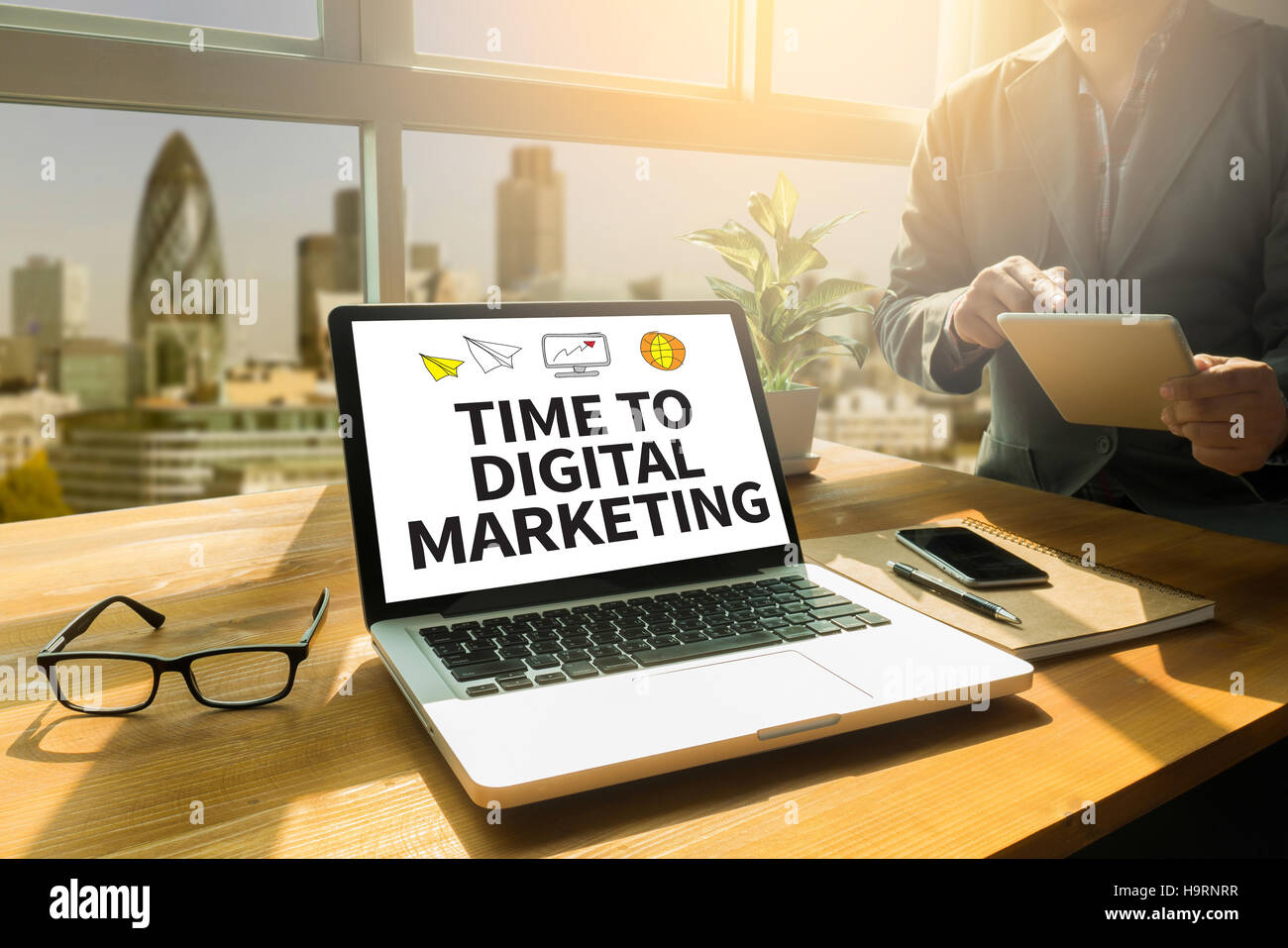 TIME TO DIGITAL MARKETING Stock Photo - Alamy