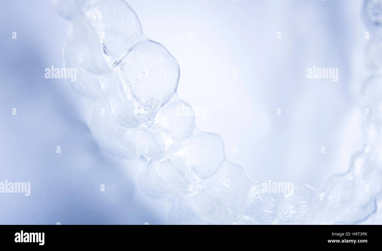 Invisible teeth aligner cosmetic orthodontic brackets used to ...