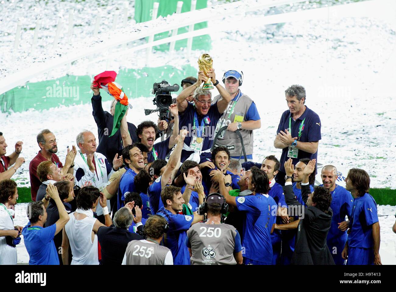 MARCELLO LIPPI WITH WORLD CUP ITALY V FRANCE OLYMPIASTADION BERLIN ...