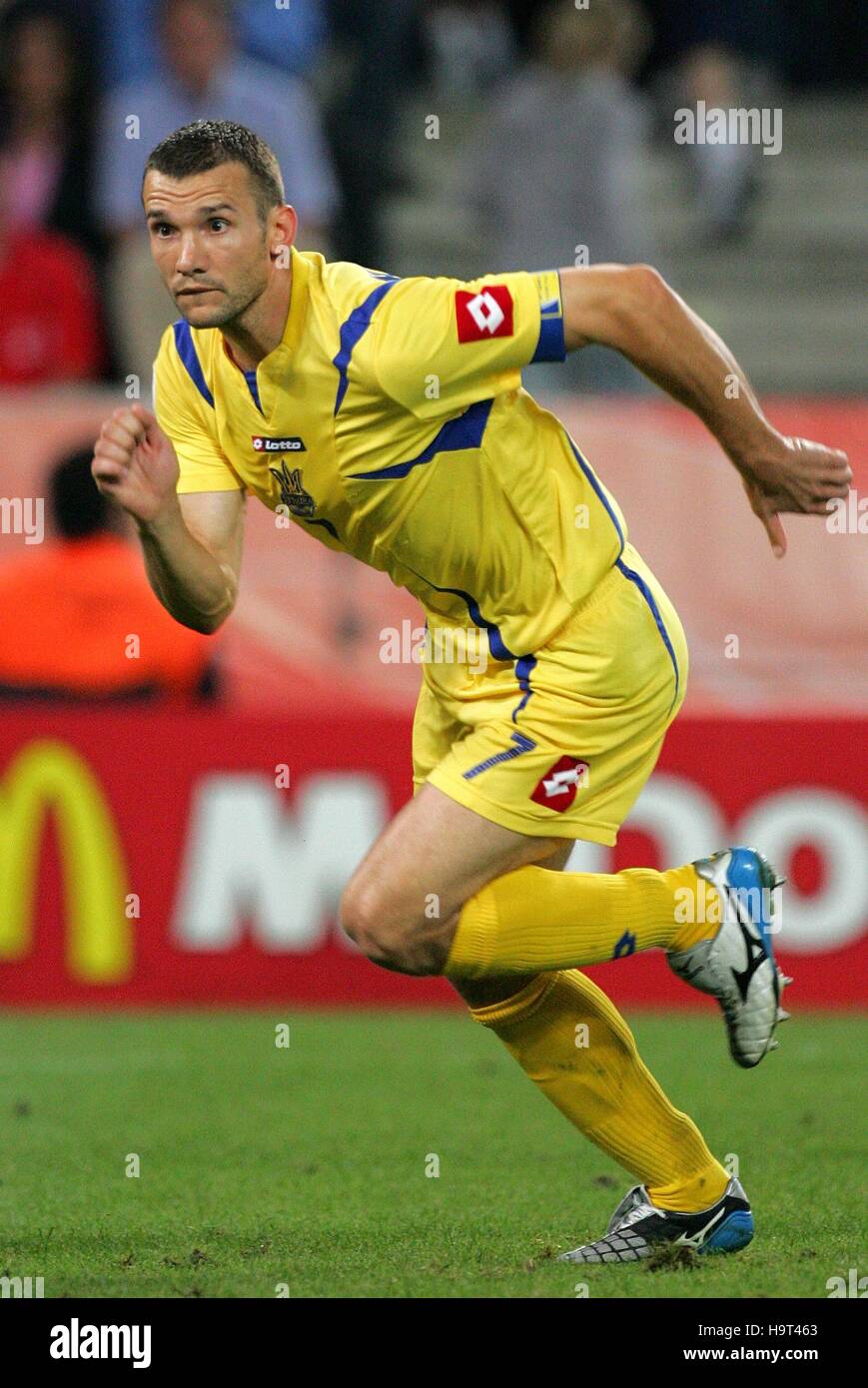 ANDRIY SHEVCHENKO UKRAINE & CHELSEA FC WORLD CUP COLOGNE GERMANY 26 ...