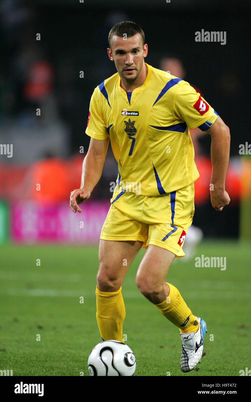 ANDRIY SHEVCHENKO UKRAINE & CHELSEA FC WORLD CUP COLOGNE GERMANY 26 ...