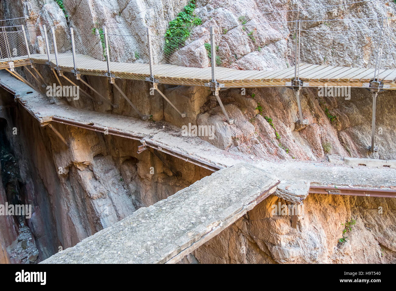 Worlds most dangerous path hi-res stock photography and images - Alamy