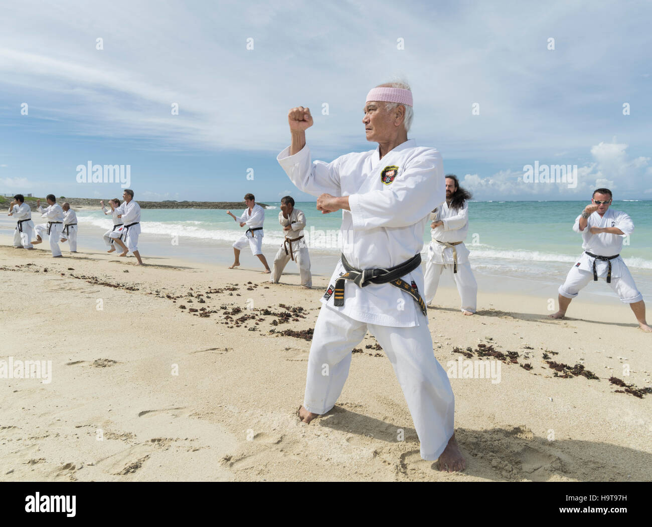 Karate kata hi-res stock photography and images - Alamy