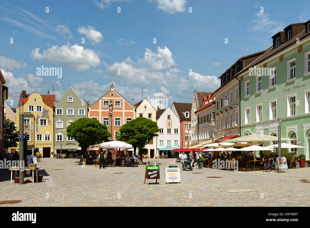 Marienplatz, Weilheim, Pfaffenwinkel, Upper Bavaria, Bavaria, Germany ...