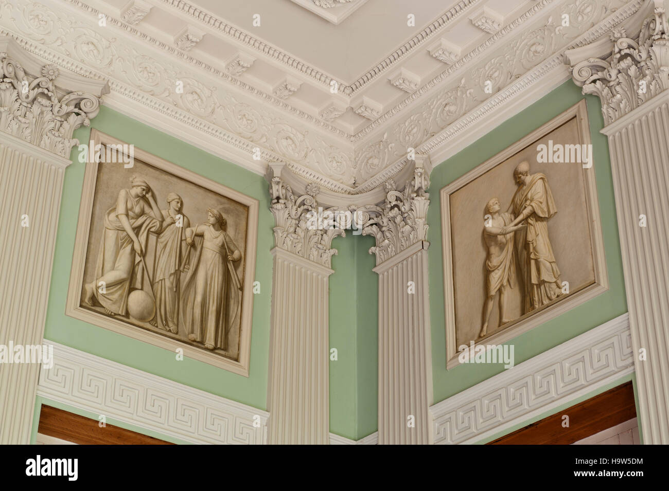 Grisaille hi-res stock photography and images - Alamy