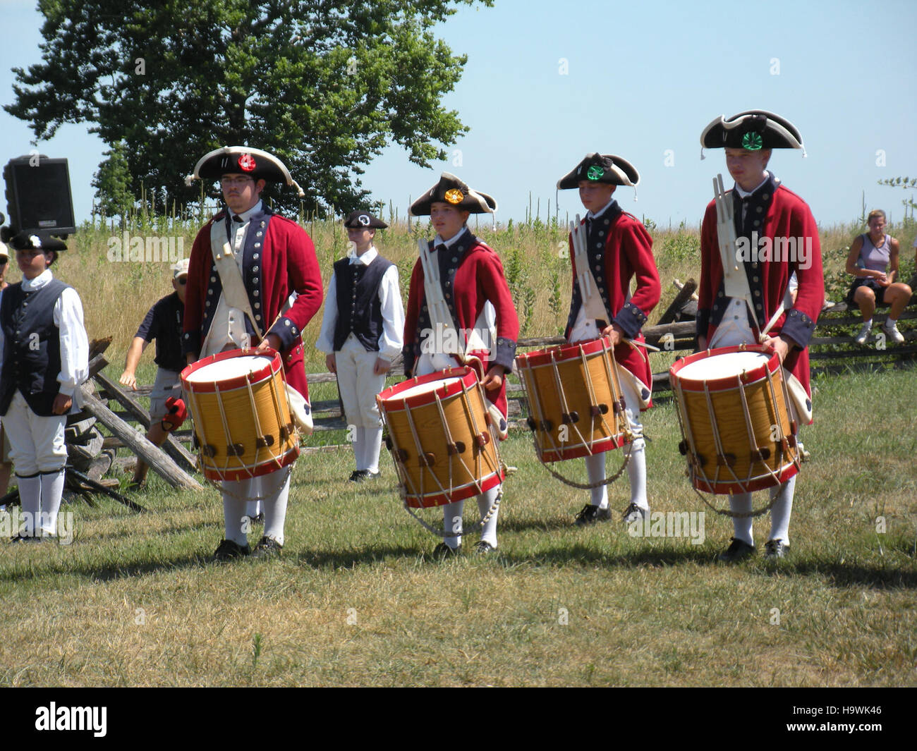 The Fifes and Drums of York Town perform at Valley Forge National Park ...