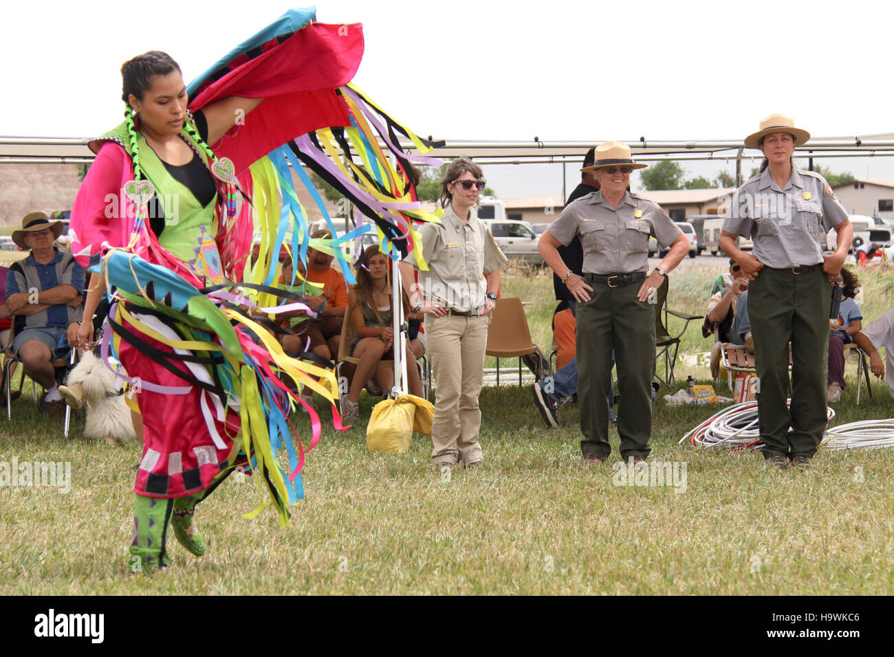 Fancy Shawl Dance High Resolution Stock Photography and Images - Alamy