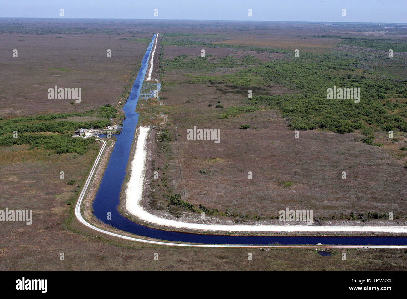 Everglades levees hi-res stock photography and images - Alamy