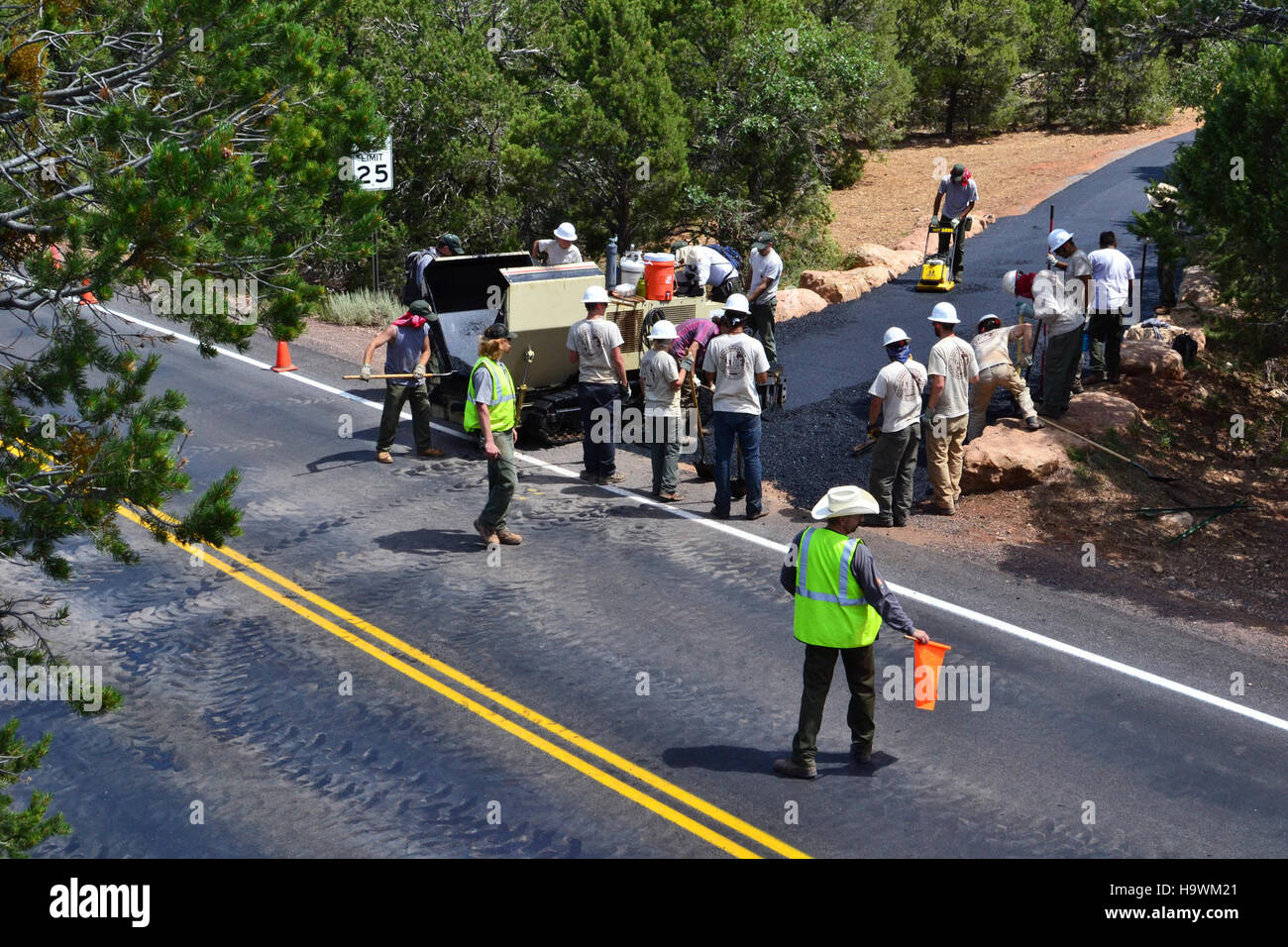 The Grand Canyon National Park's South Rim Greenway Construction ...