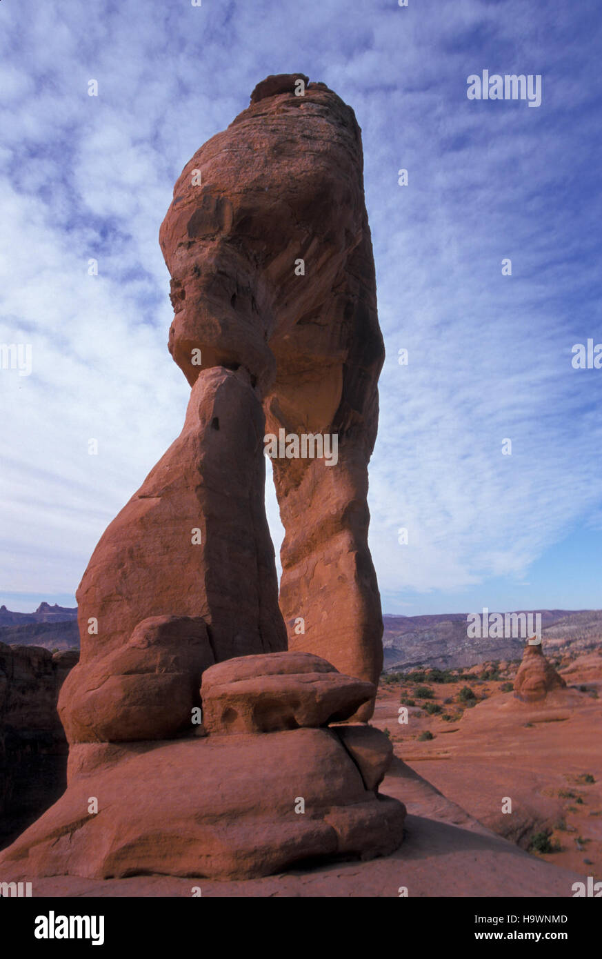 Delicate Arch, one of the most iconic landmarks in Arches National Park ...