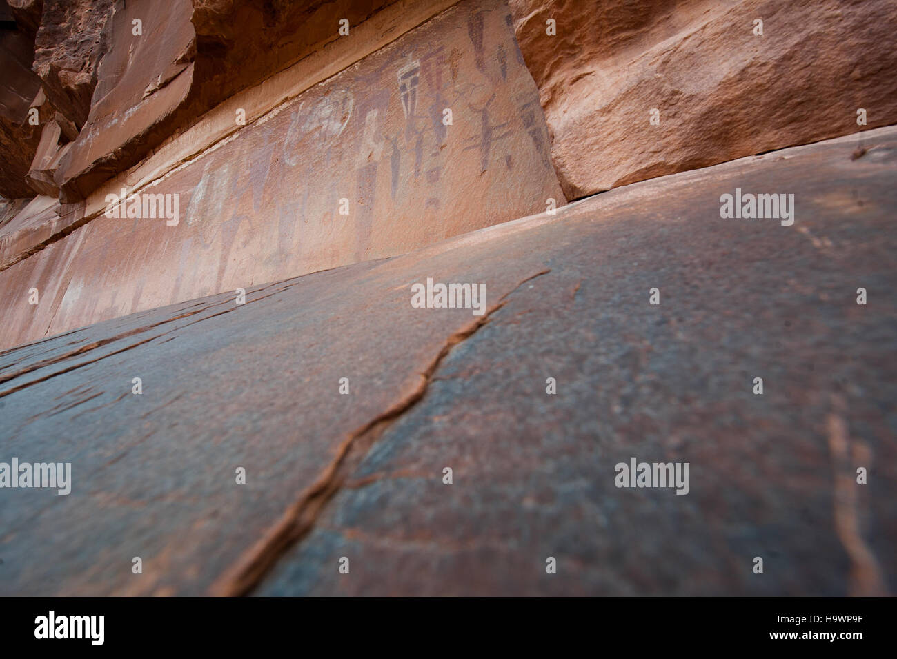The Courthouse Wash Rock Art Panel in Arches National Park features ...