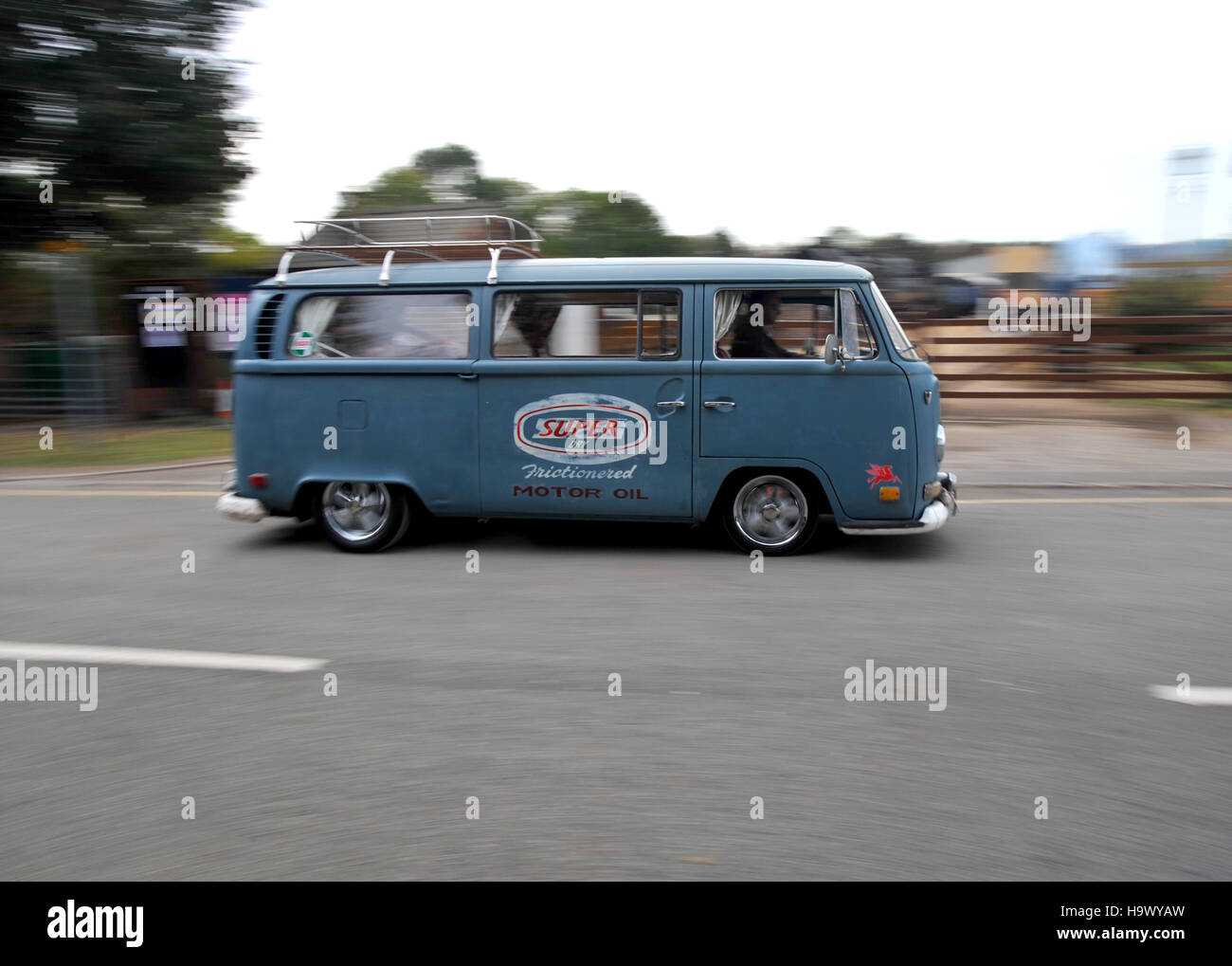 Hellaflush Vw Bus