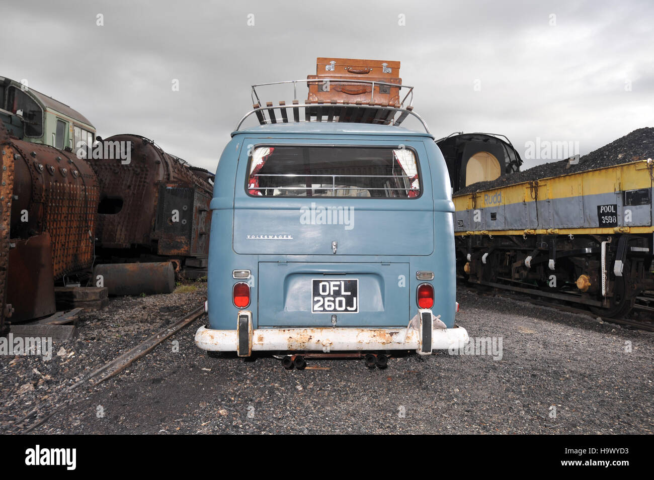 Vw engine bay hi-res stock photography and images - Alamy
