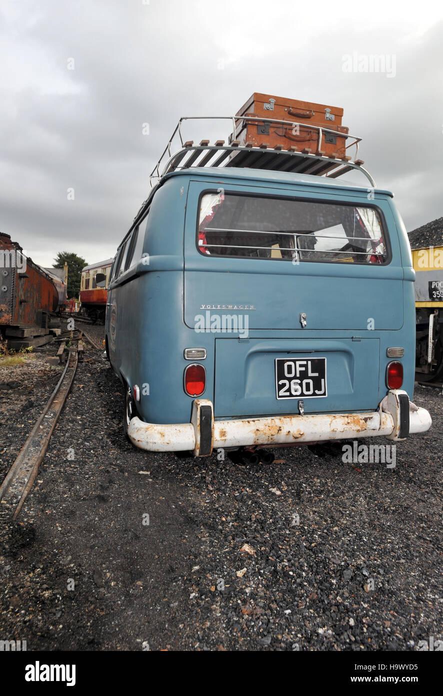 Vw engine bay hi-res stock photography and images - Alamy