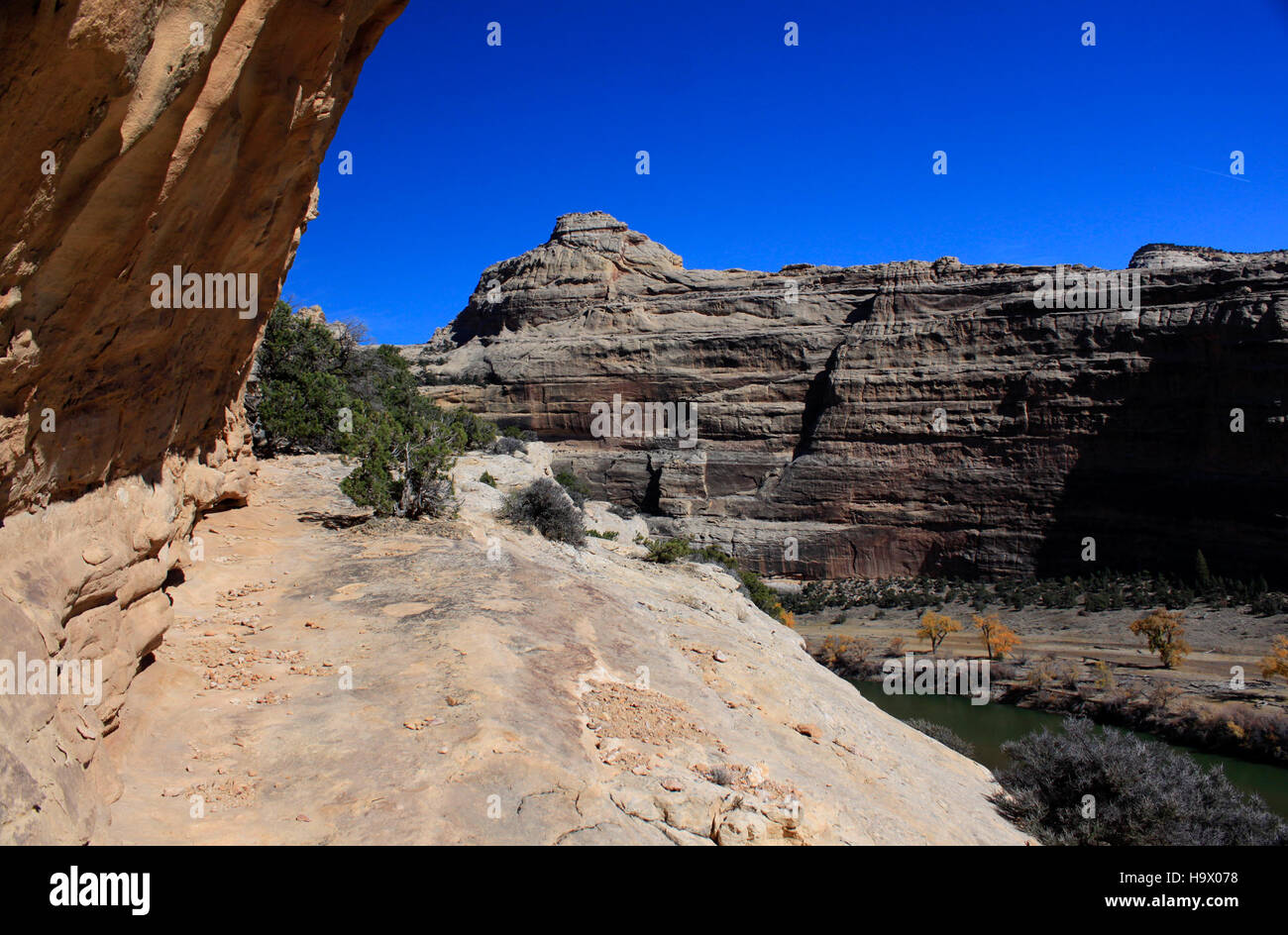 The Trail to Mitten Park at Dinosaur National Monument provides ...