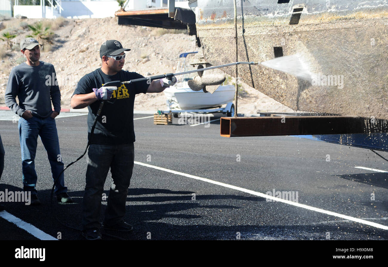 Watercraft inspection hi-res stock photography and images - Alamy