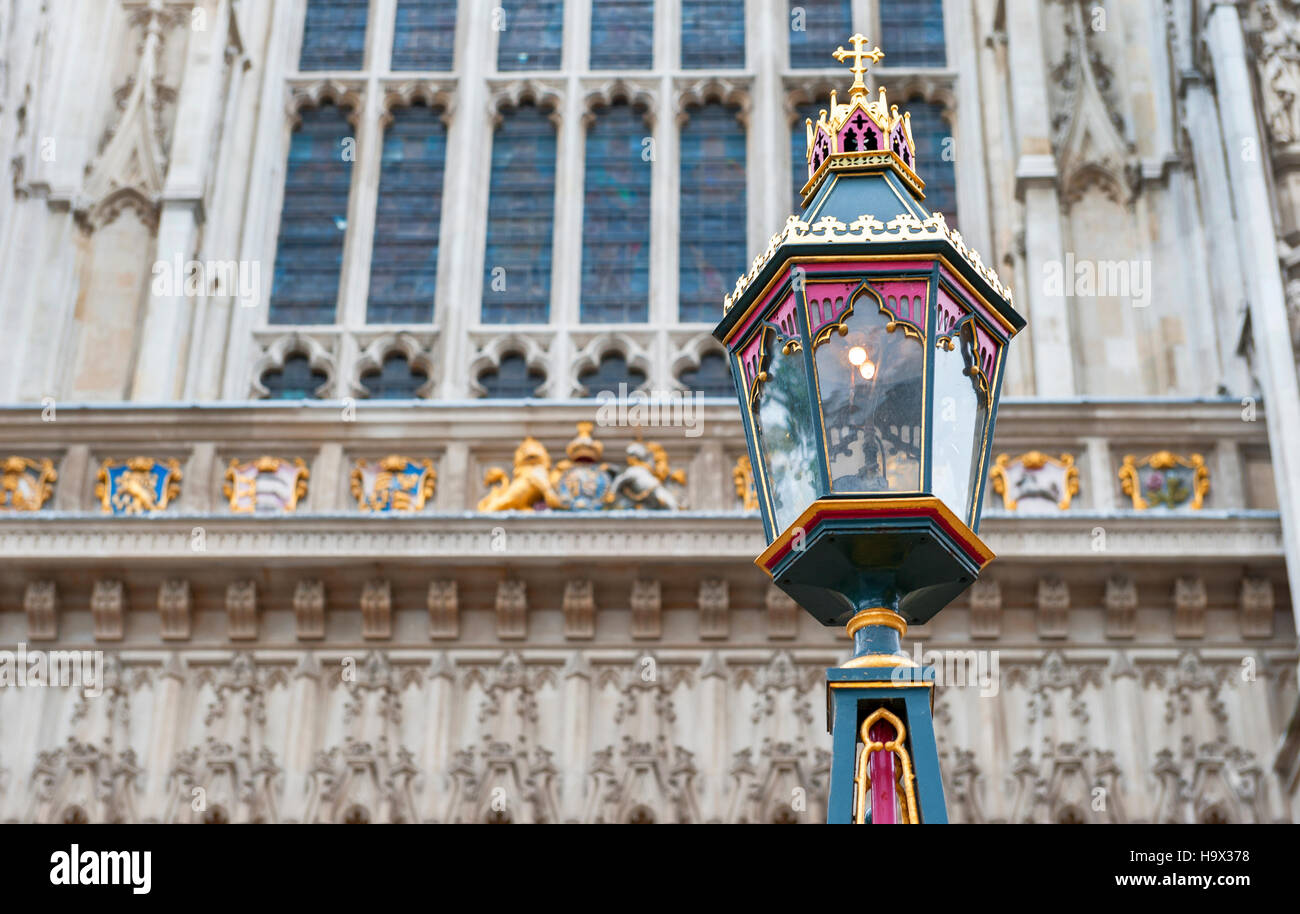 Lantern lamp london hi-res stock photography and images - Alamy