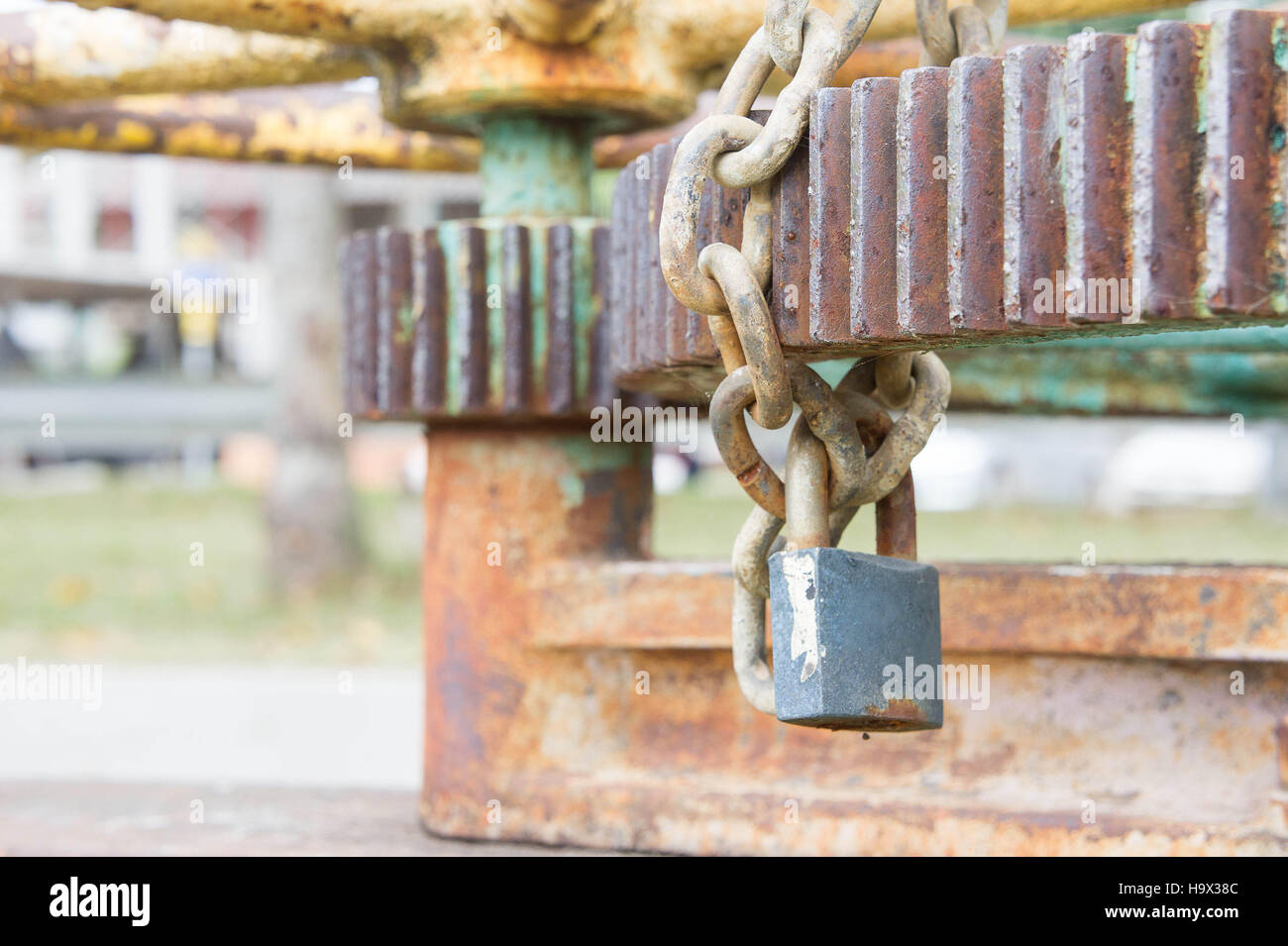 Manacle lock hi-res stock photography and images - Alamy