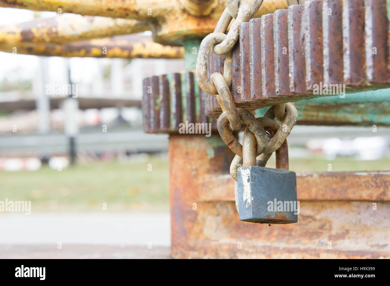 Manacle lock hi-res stock photography and images - Alamy
