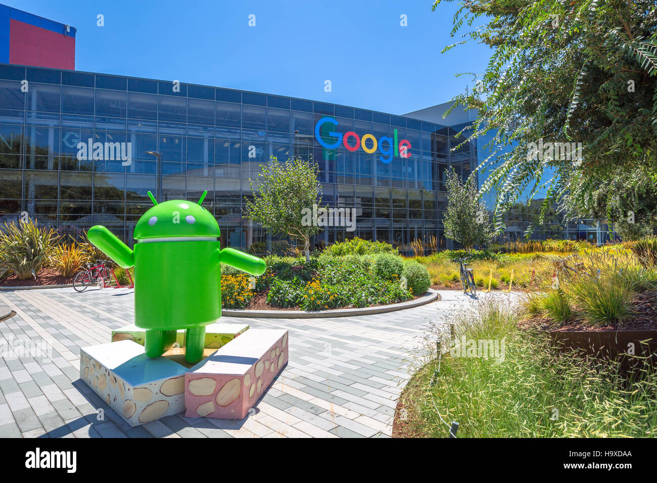 Facade replica hi-res stock photography and images - Alamy