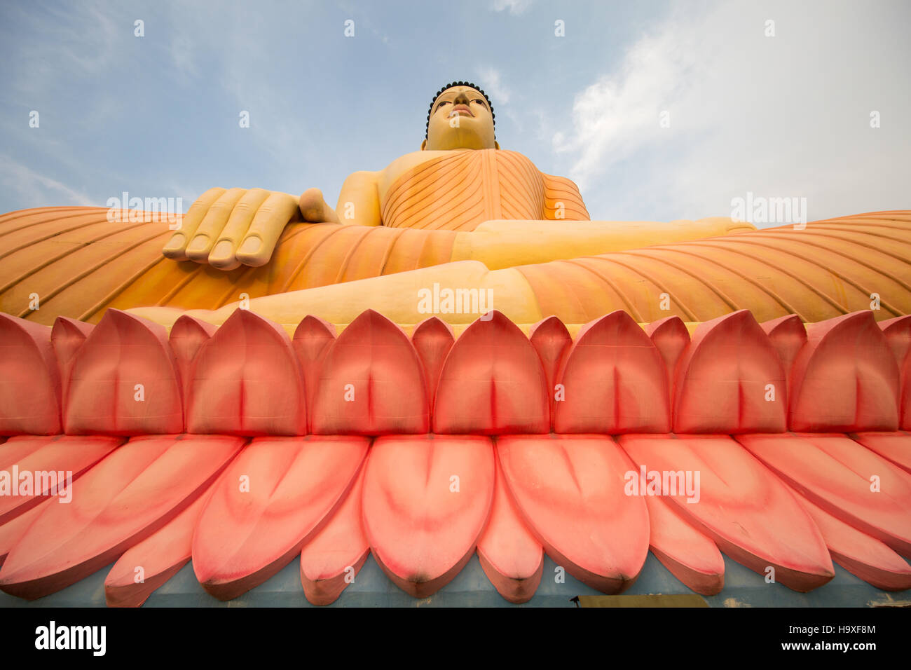 Kande vihara temple hi-res stock photography and images - Alamy