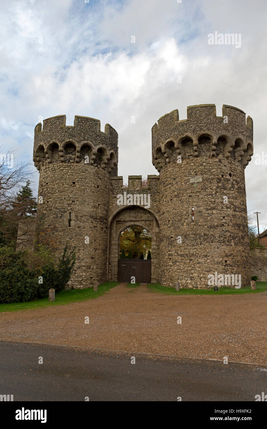 Outer gatehouse of Cooling Castle, Kent, England, UK Stock Photo - Alamy