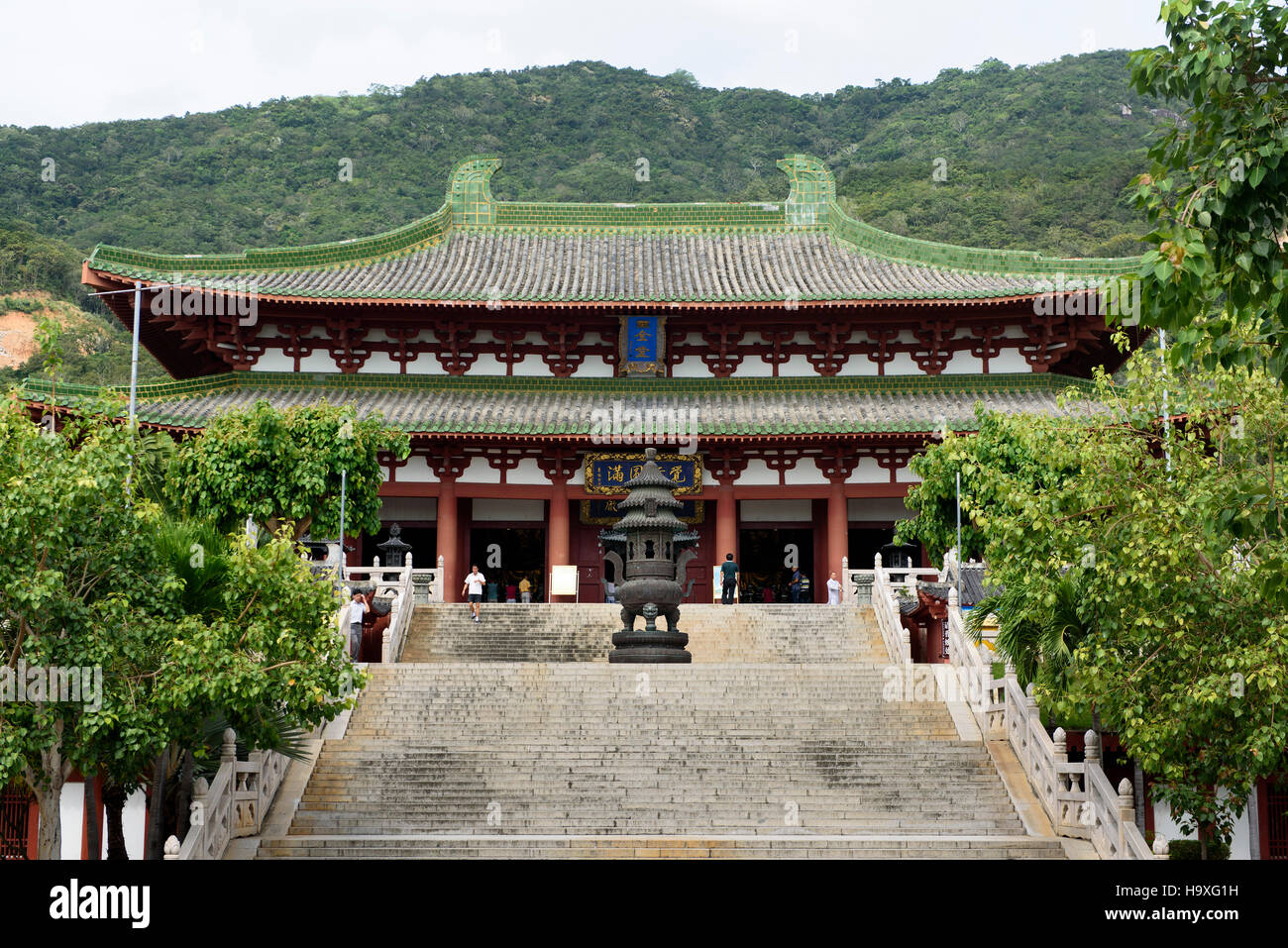The hainan temple hi-res stock photography and images - Alamy