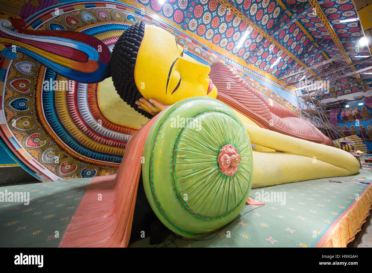 Galagoda Sailathalaramaya Temple Karandeniya Stock Photo - Alamy