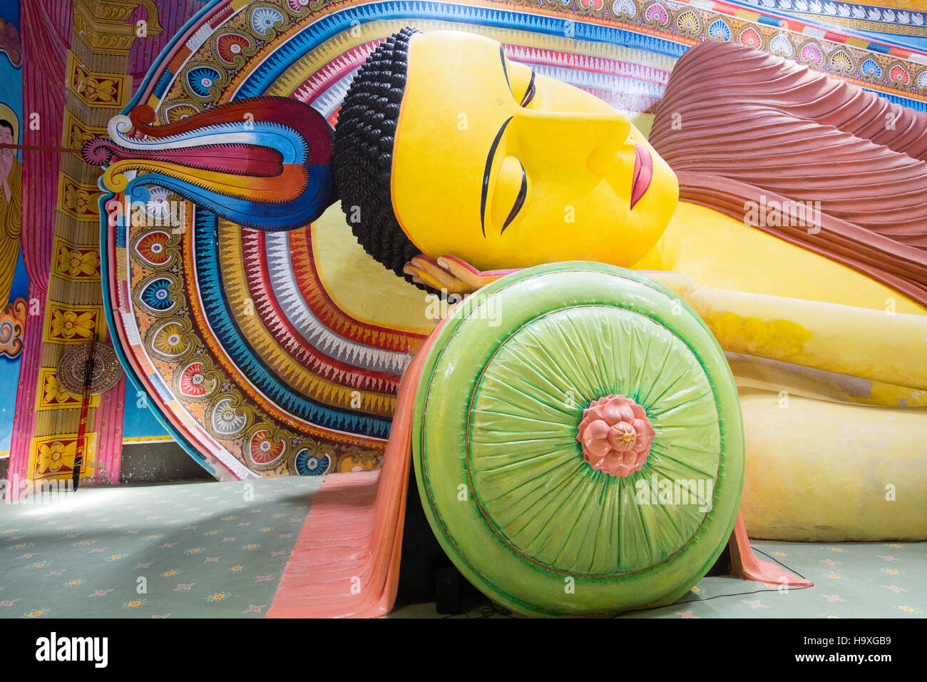 Galagoda Sailathalaramaya Temple Karandeniya Stock Photo - Alamy